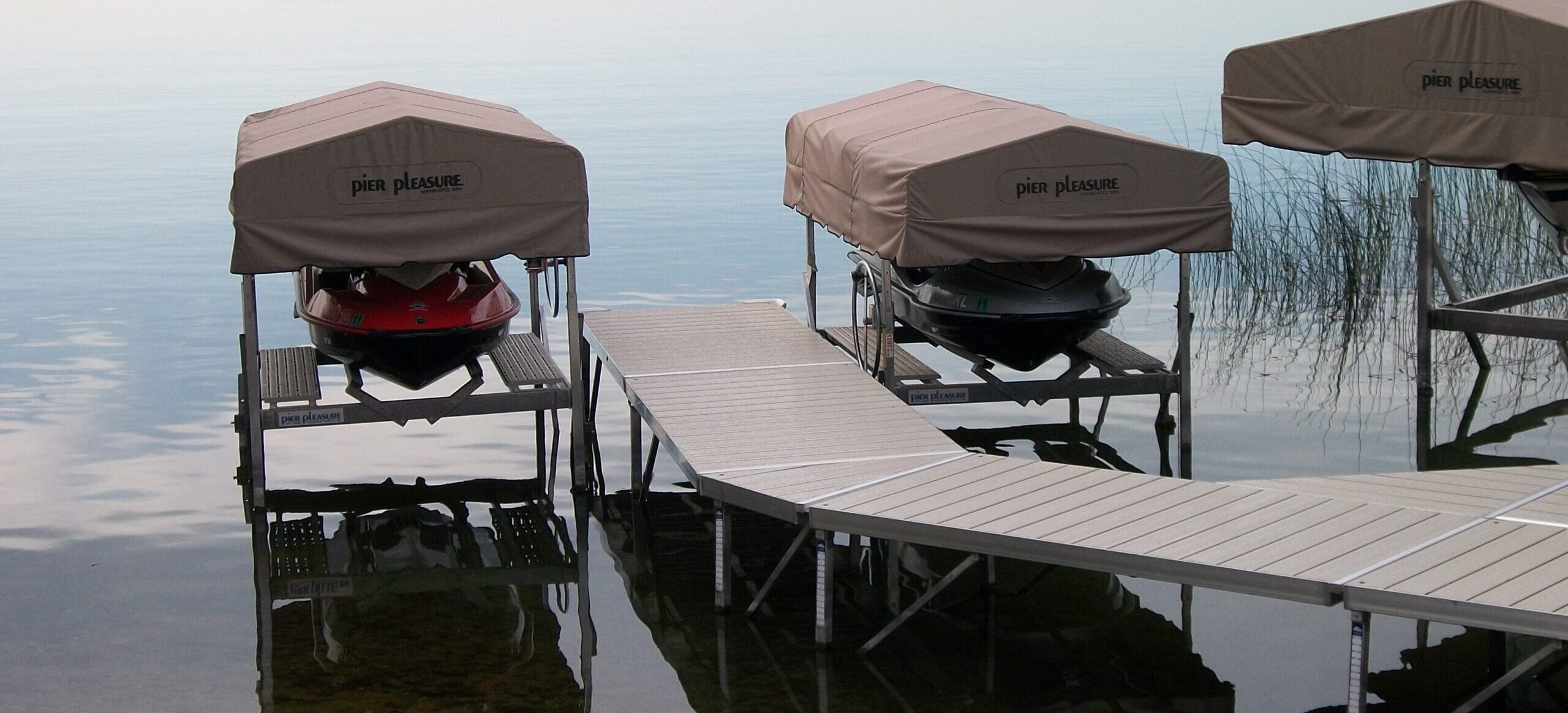 PWC Lifts - Pier Pleasure